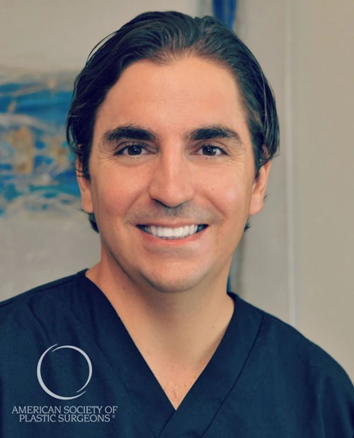 Leading plastic surgeon selects IDIS for enhanced security | Security ...